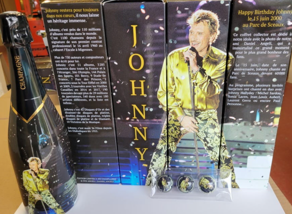 100% Fan de Johnny Hallyday, de Rock'n'roll et de Blues – Johnny ...